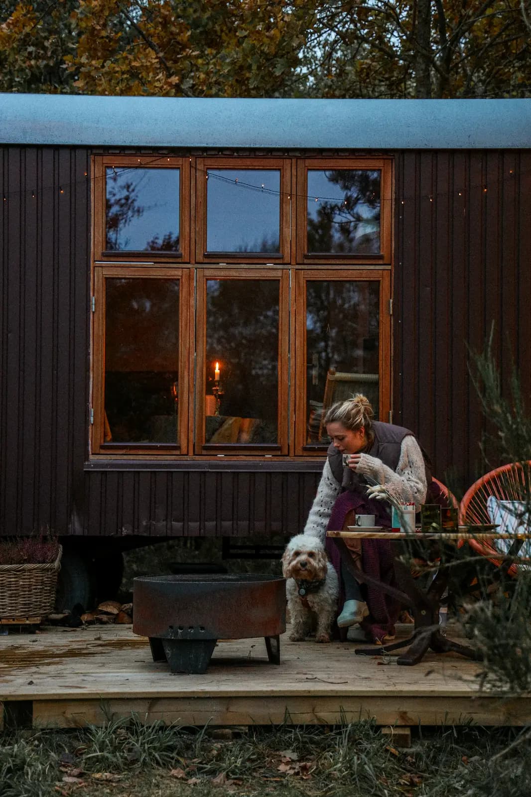 Luksus skurvognen Granly med vildmarksbad og skov - Tiny house dans ...